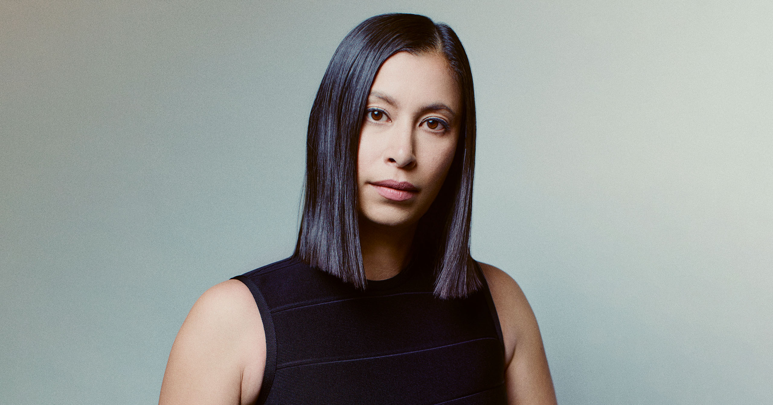 Michelle Ochs's Debut Hérve Léger Collection Dazzled At NYFW