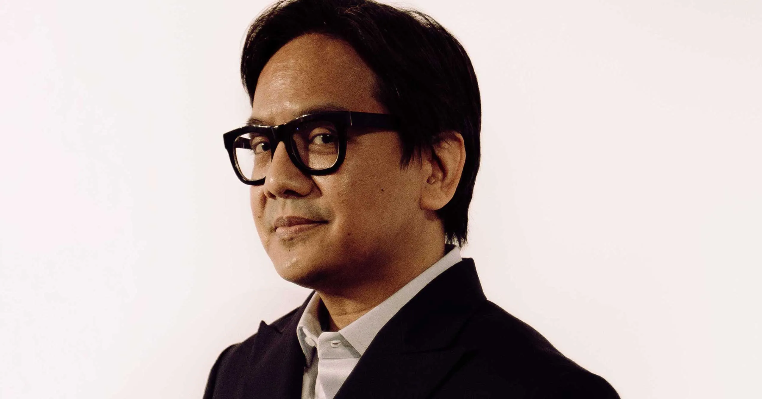Miguel Rosales Designs the Vogue Threads Photo Exhibit