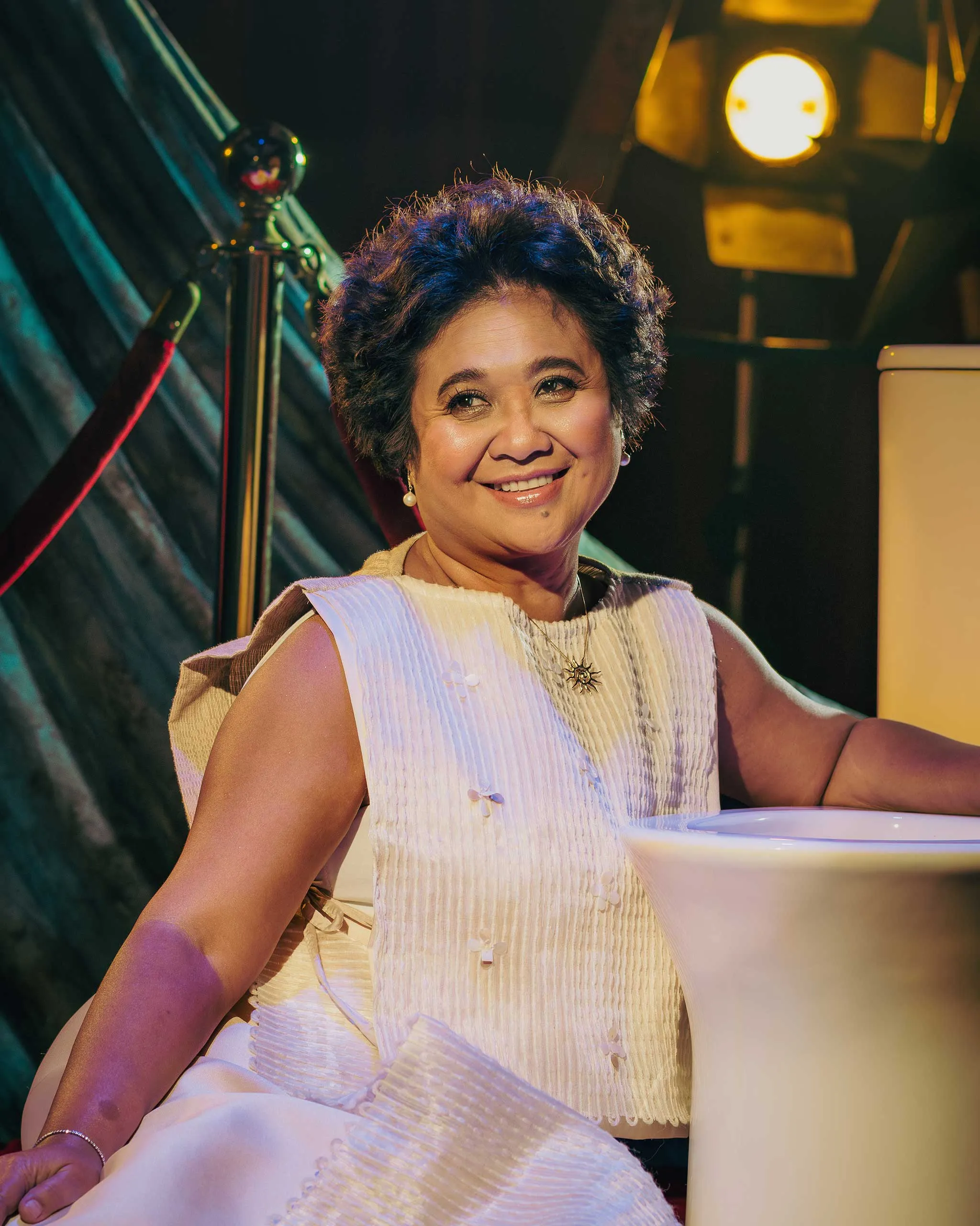 Ang Babae sa Septic Tank Is Set for Its Theater Debut